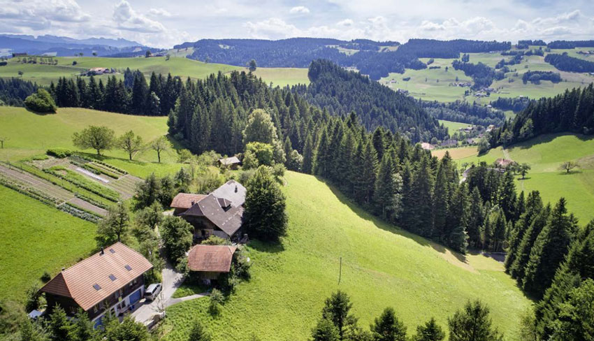 Urs Schwarz' home | Swiss Wanderlust