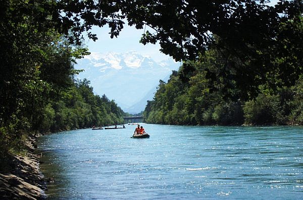 Im Gummiboot durch die Schweiz | Swiss Wanderlust